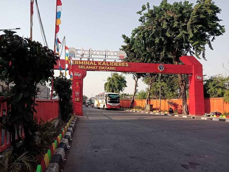 Jadwal dan Tarif Bus dari Terminal Kalideres
